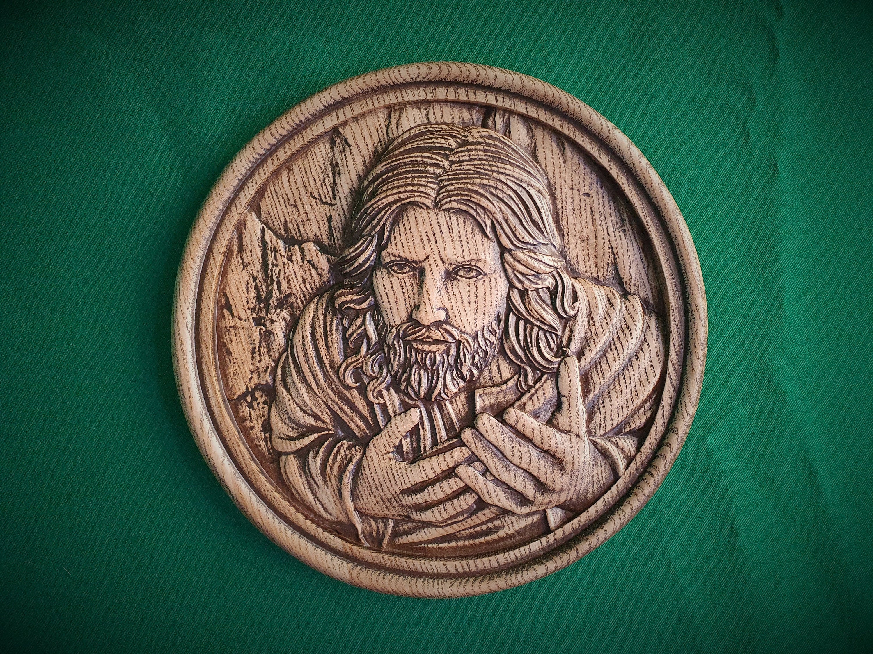 Buy Jesus Christ Wood Painting in Round Frame - MasterOak